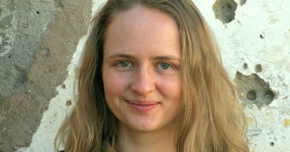 Hannah Flerlage wins Student Recycling Award 2021 - HIMS - University ...