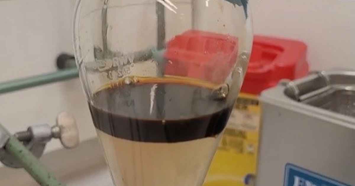 Plastics tot olie koken - HIMS - University of Amsterdam